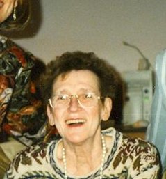 Suzanne Chevalier (née Thibault) - Urgel Bourgie