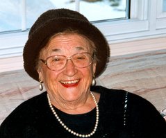 Rosa D'Iorio (née Vincenza) - Urgel Bourgie