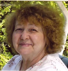 Simone Tremblay (née Sawyer) - Urgel Bourgie