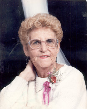 Simone St-Pierre (née (Allaire)) - Lépine Cloutier