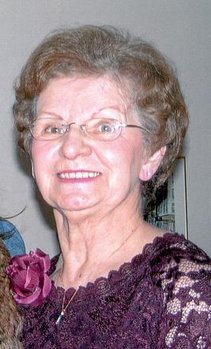 Jeannine Ouellet (née Labrecque) - Lépine Cloutier