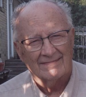 Roger Beauchamp - Urgel Bourgie