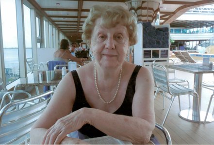 Irène Dumont (née Nadeau) - Lépine-Cloutier