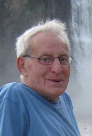 Robert Lacroix - Urgel Bourgie