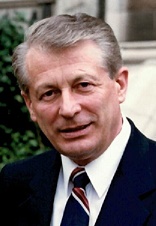 George Bures - Urgel Bourgie